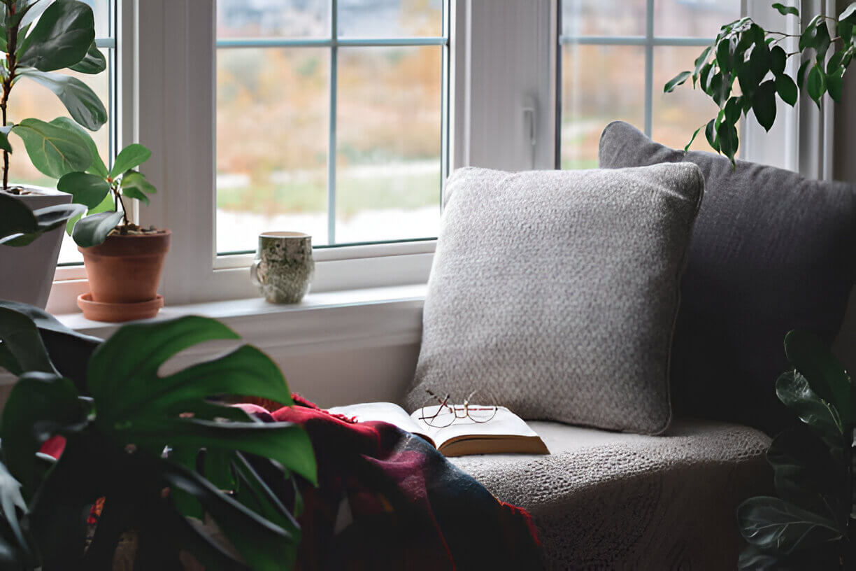 How to Create a Cozy Reading Nook - Urban Heavenly