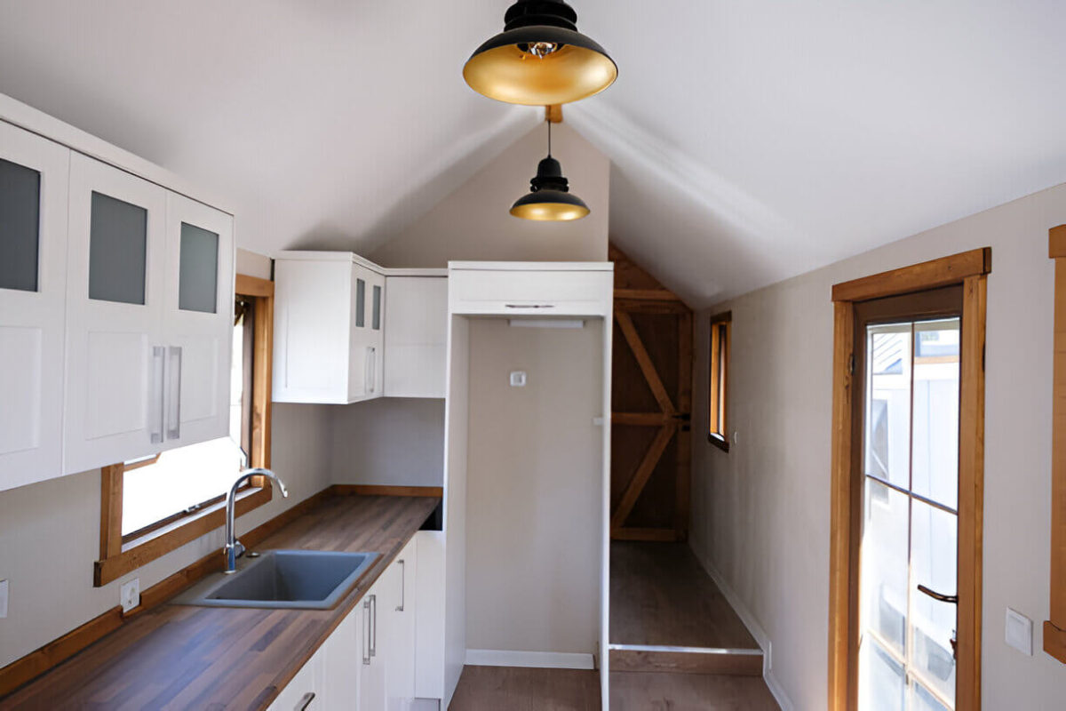 How to Maximize Space in Small Homes - Urban Heavenly